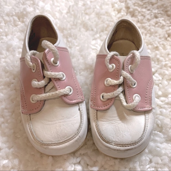 Stride Rite | Shoes | Vintage Stride Rite Pink And White Saddle Shoes ...